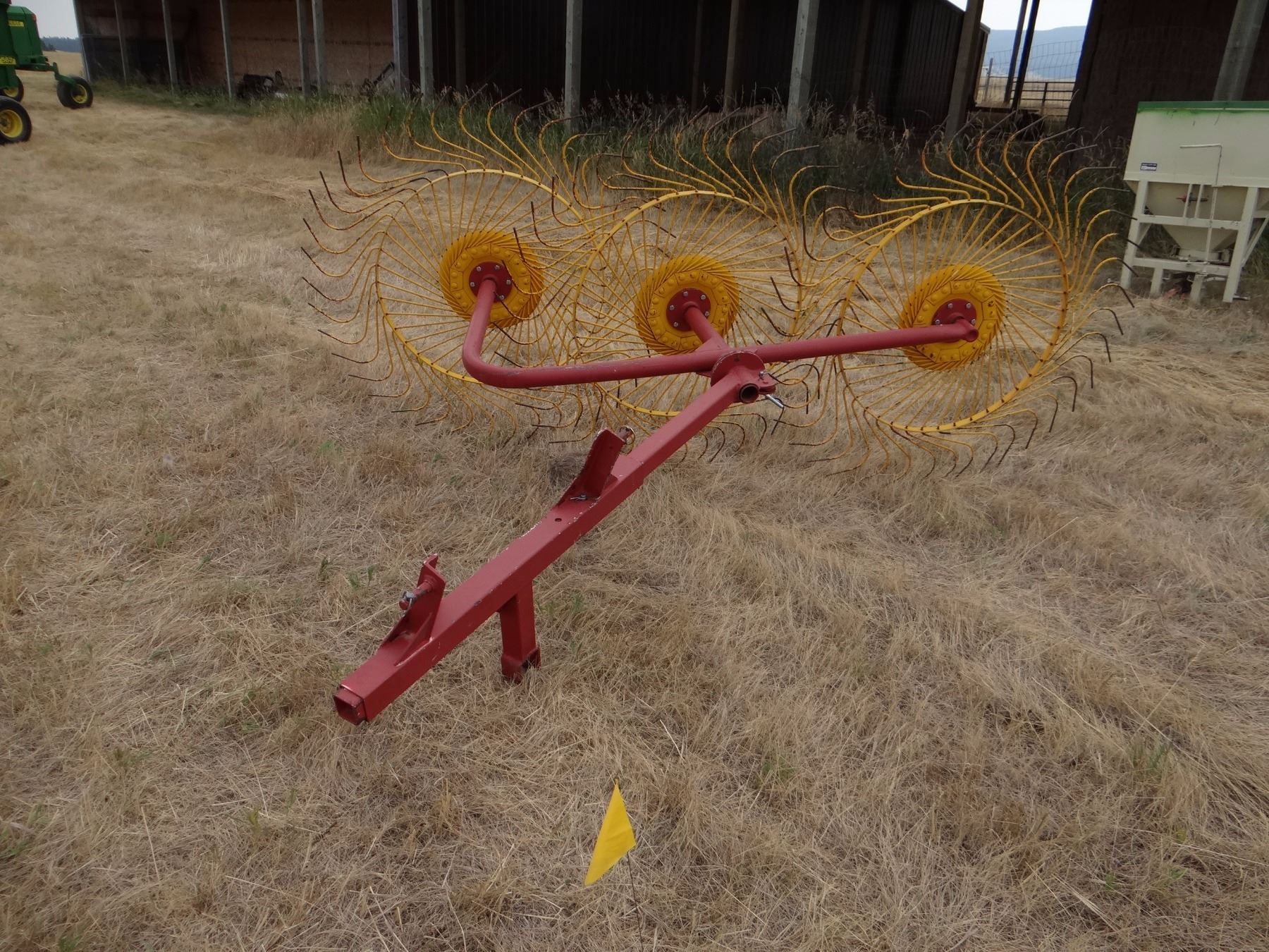 Sitrex RP-3 windrow turner, 3 wheel, 3 pt.