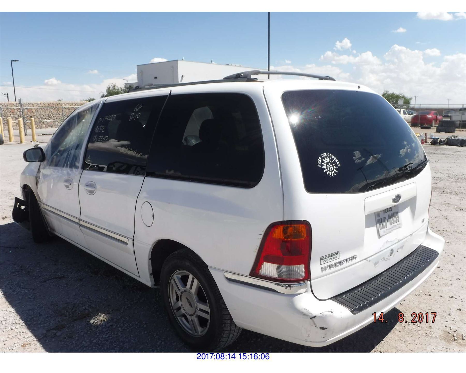 2002 - FORD WINDSTAR // SALVAGE