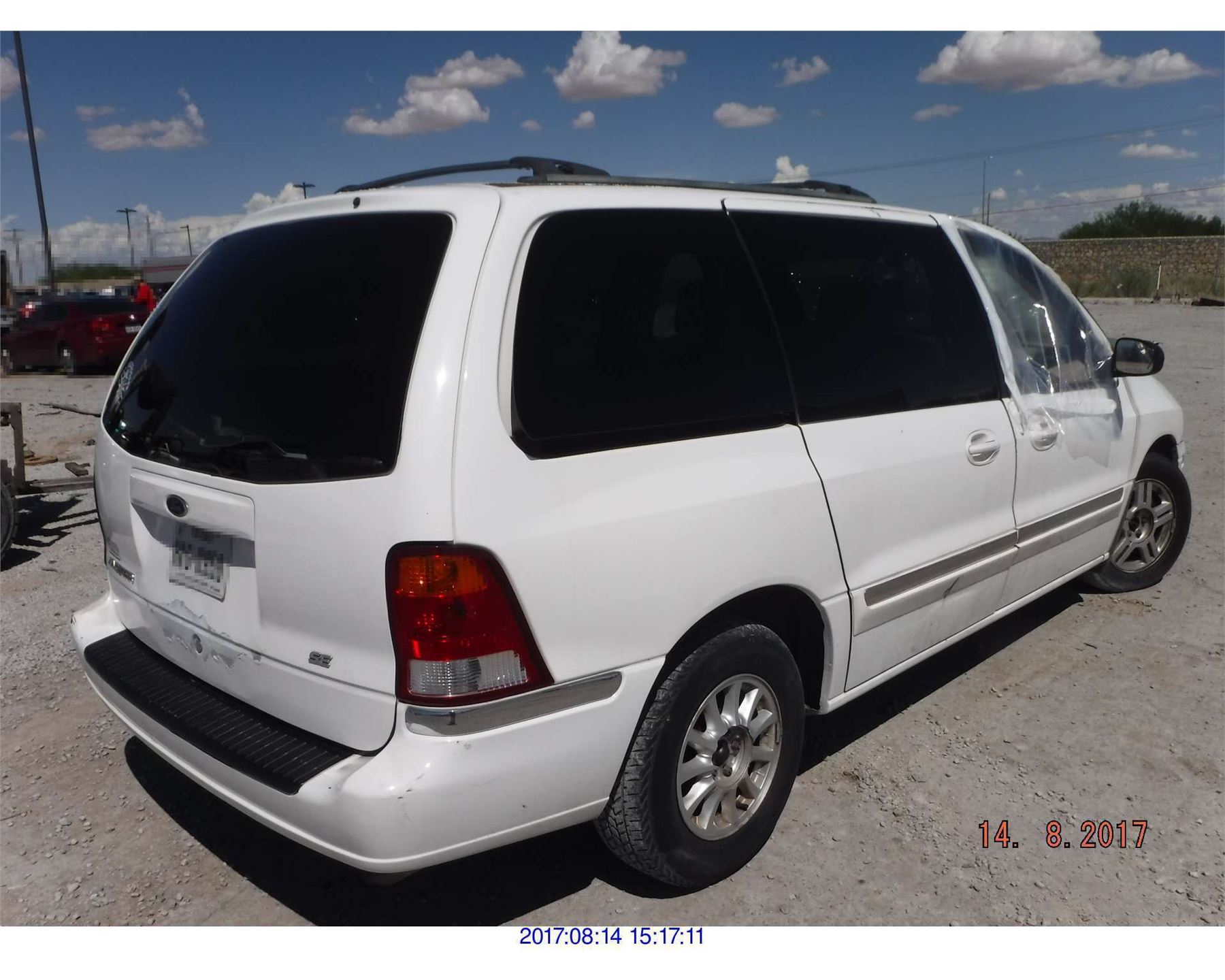 2002 - FORD WINDSTAR // SALVAGE