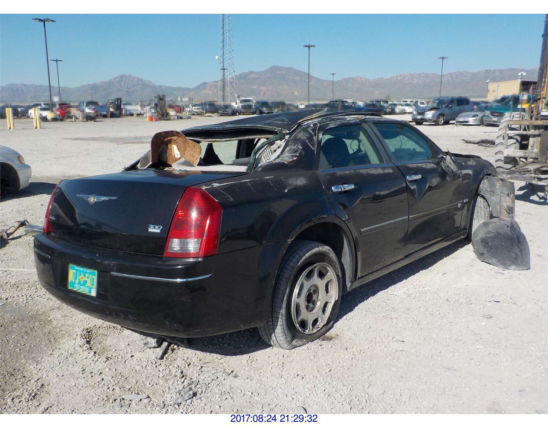 2007 - CHRYSLER 300 // SALVAGE