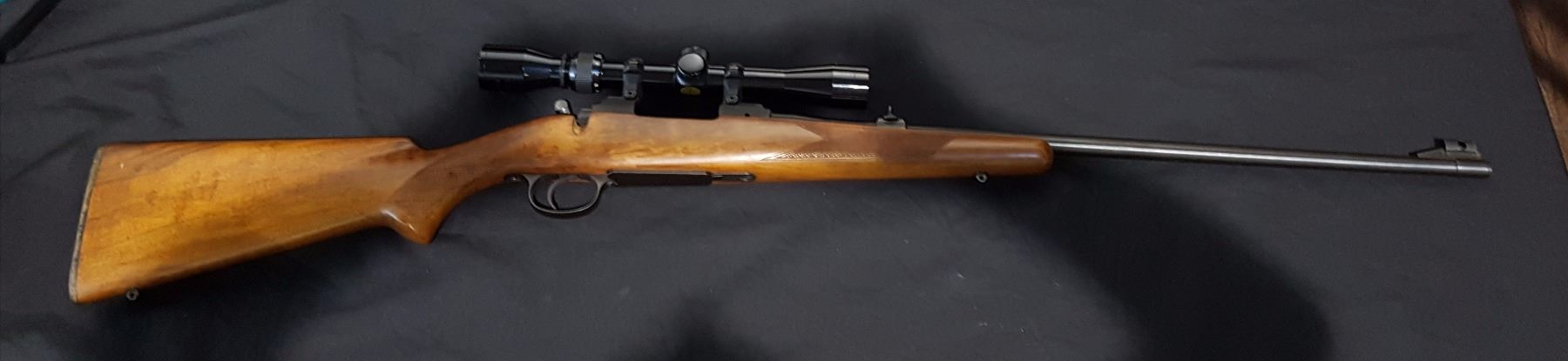 BRNO (CZ) MODEL ZKK 600 .223 CAL RIFLE, ANCIENS 22 CAL SINGLE SHOT RIFLE