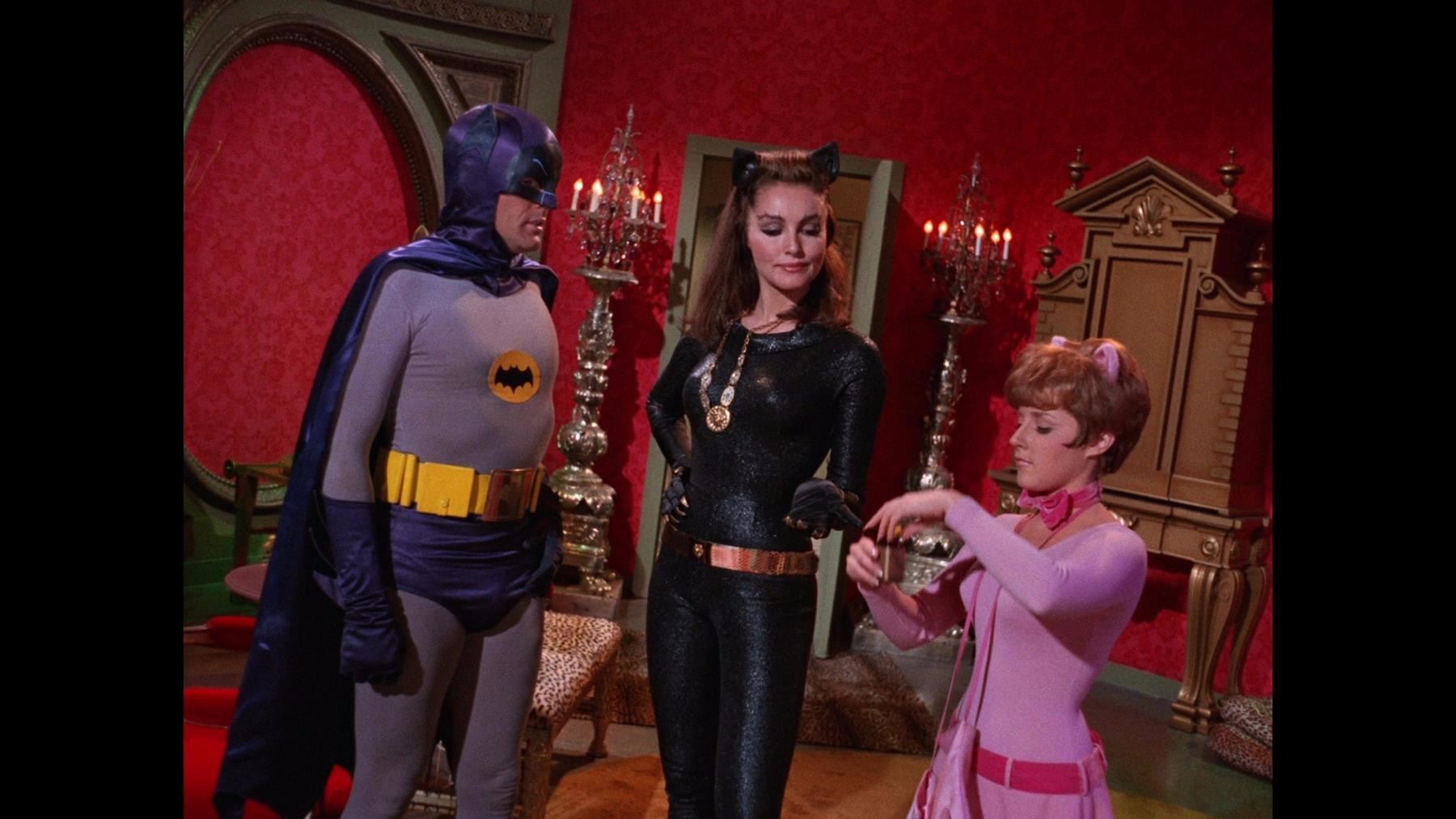 BATMAN (TV SERIES 1966-1968) - Catwoman's (Julie Newmar) Costume