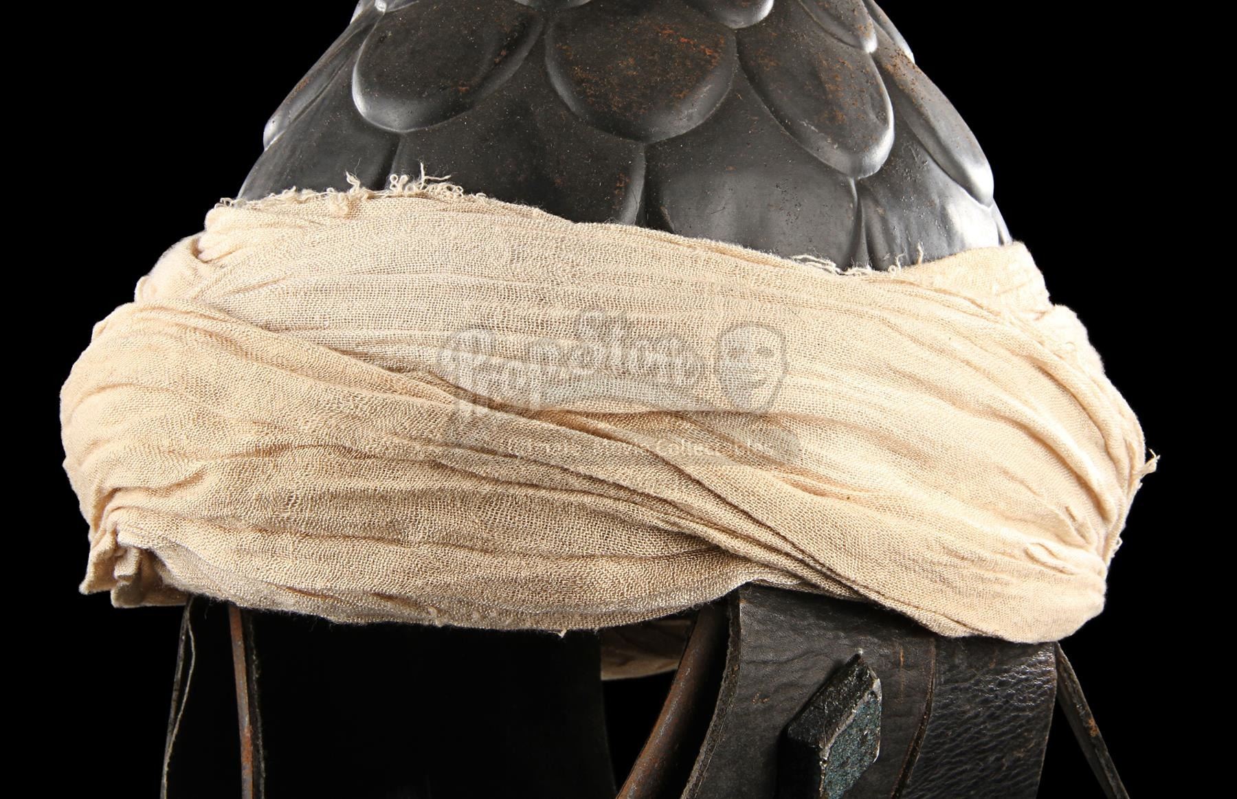 CONAN THE BARBARIAN (1982) - Set Temple Guard Helmet