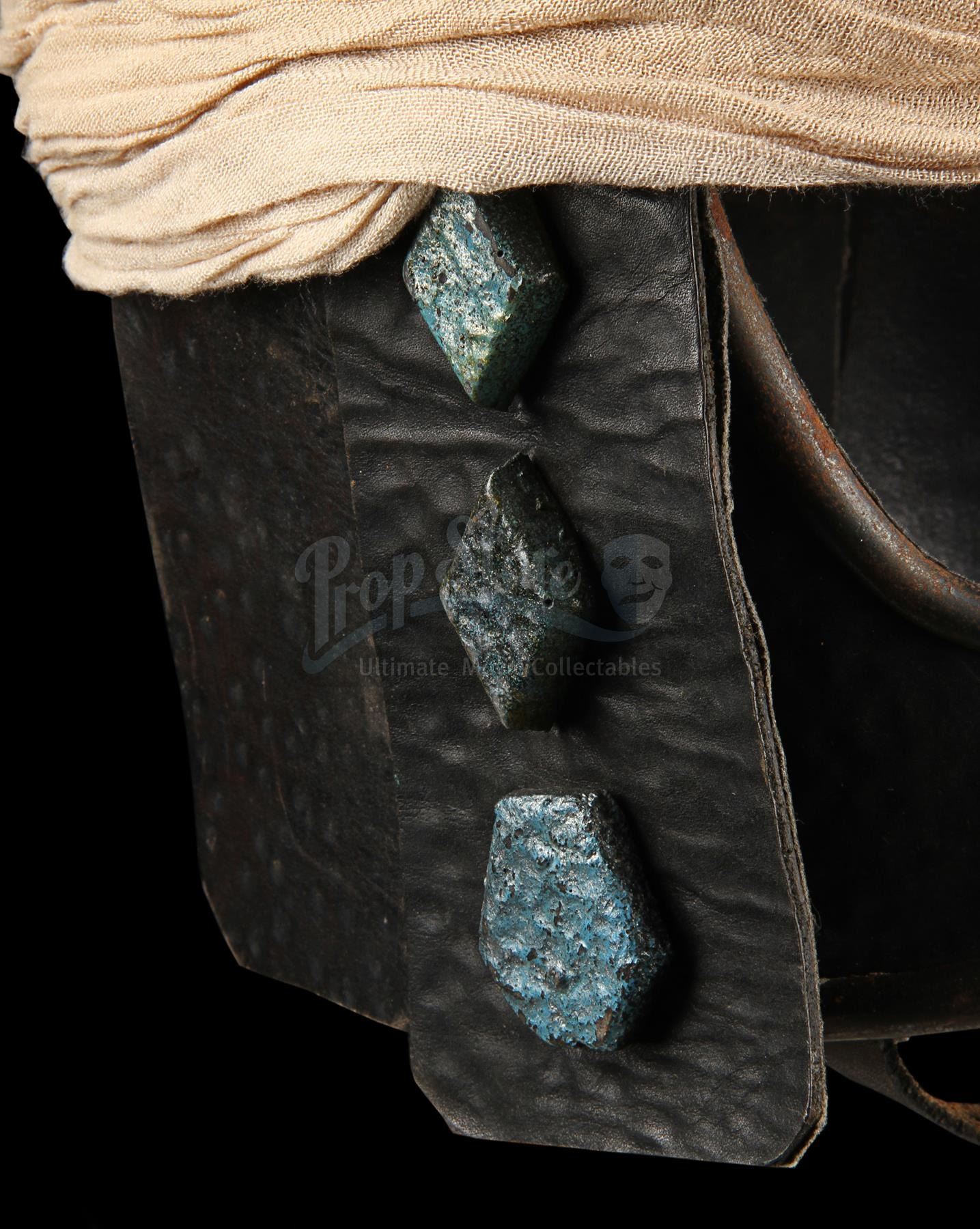 CONAN THE BARBARIAN (1982) - Set Temple Guard Helmet