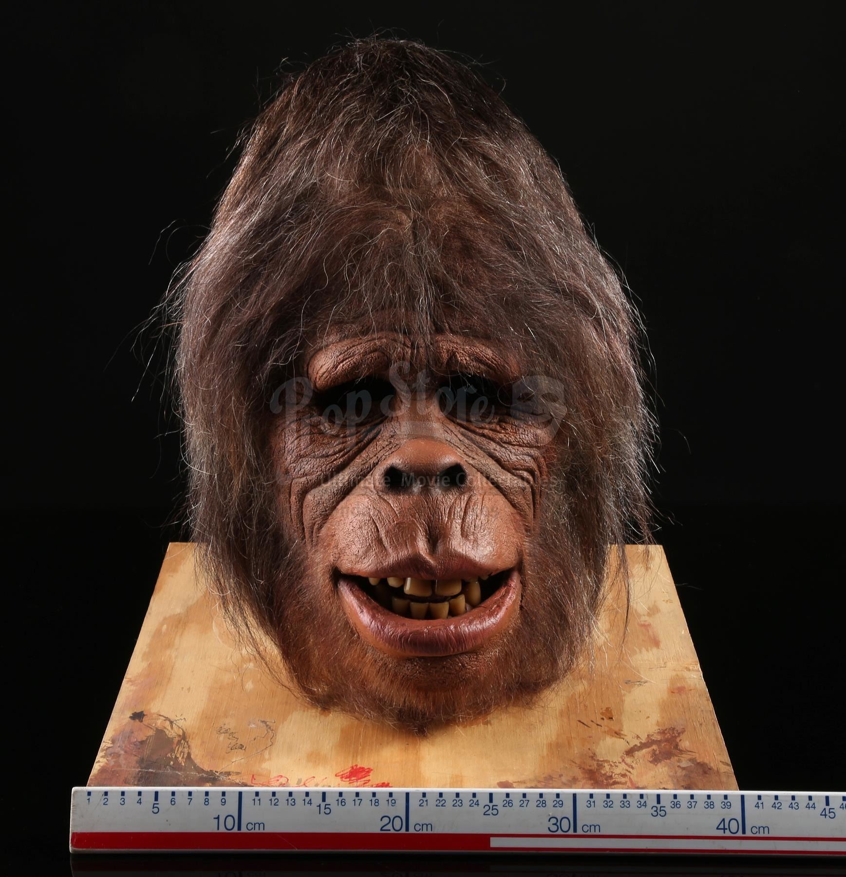 HARRY AND THE HENDERSONS (TV 1991 - 1993) - Female Sasquatch Head