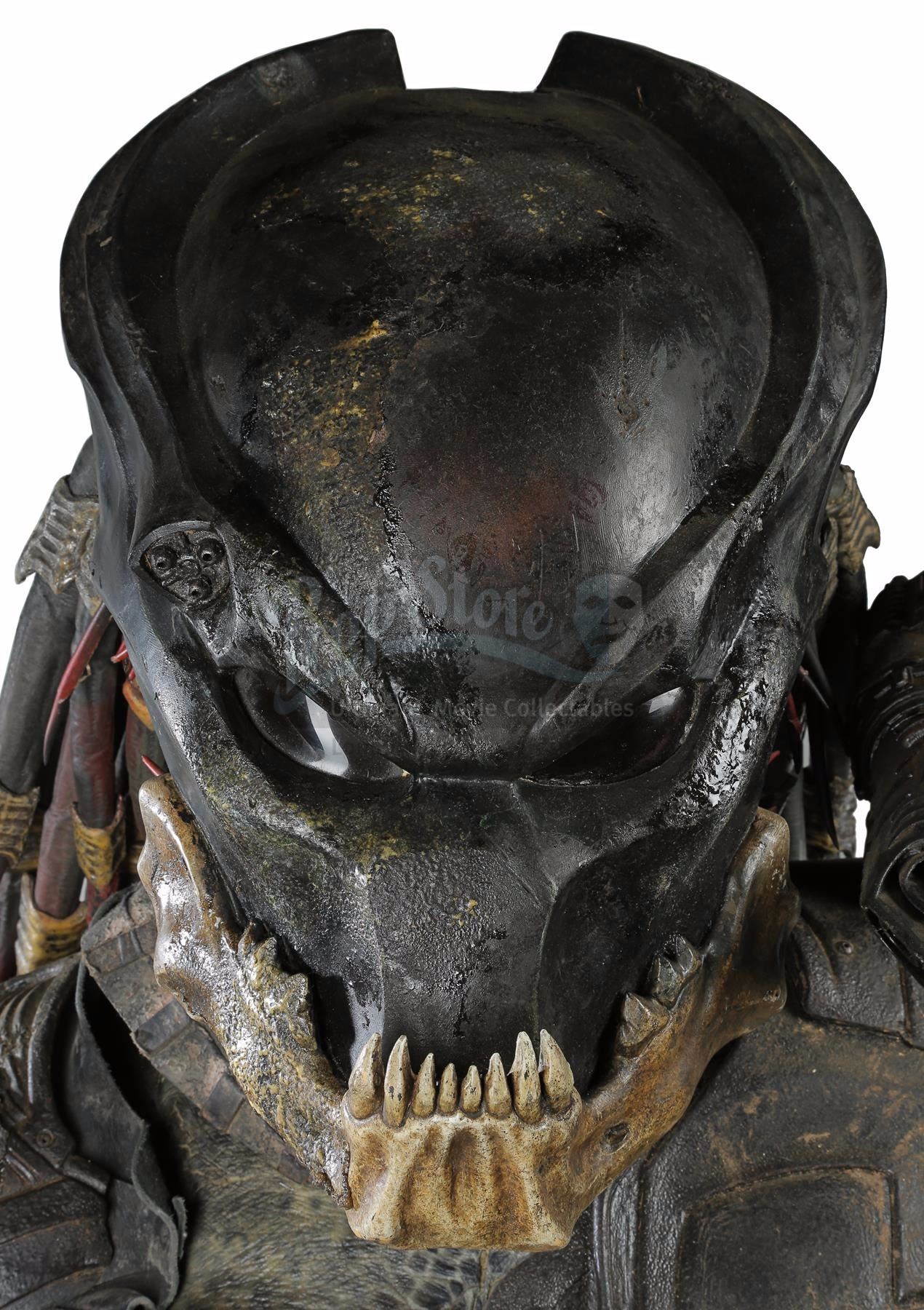 PREDATORS (2010) - Mr. Black / Berserker (Bryan Steele) Predator ...