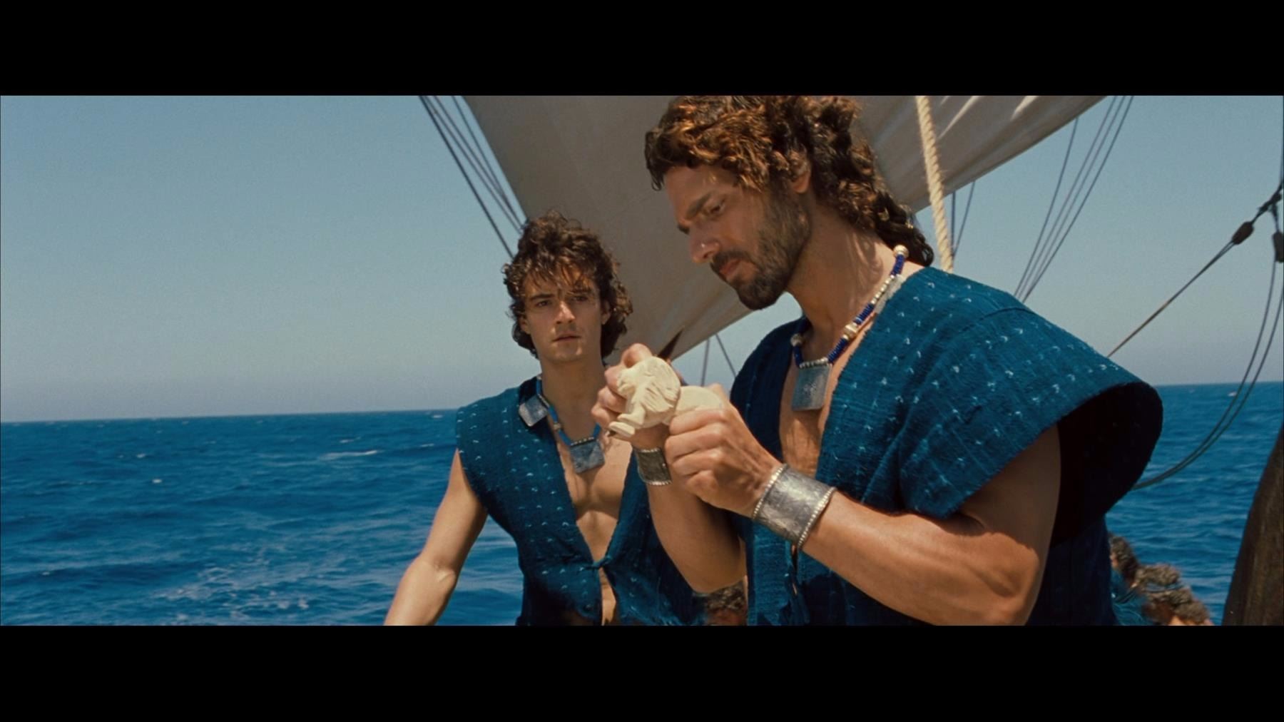 TROY (2004) - Hector's (Eric Bana) Carved Lion