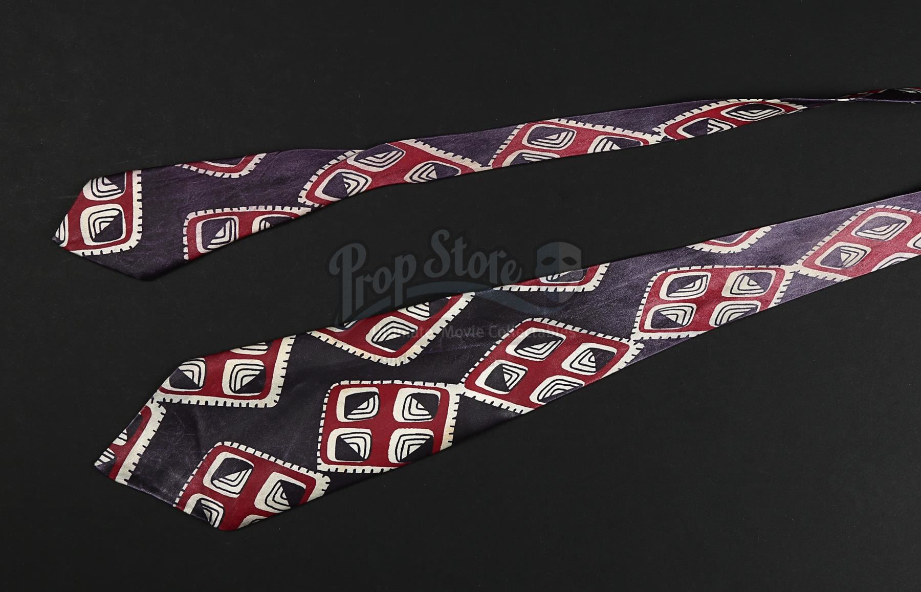 WHO FRAMED ROGER RABBIT (1988) - Eddie Valiant's (Bob Hoskins) Tie