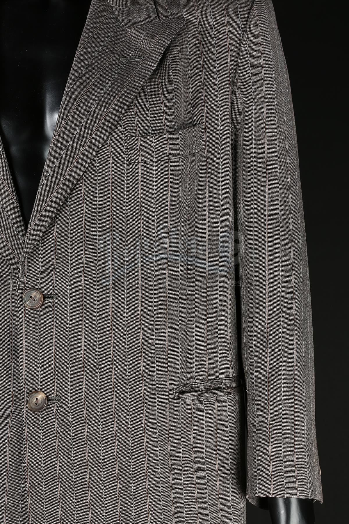 WHO FRAMED ROGER RABBIT (1988) - Eddie Valiant's (Bob Hoskins) Suit