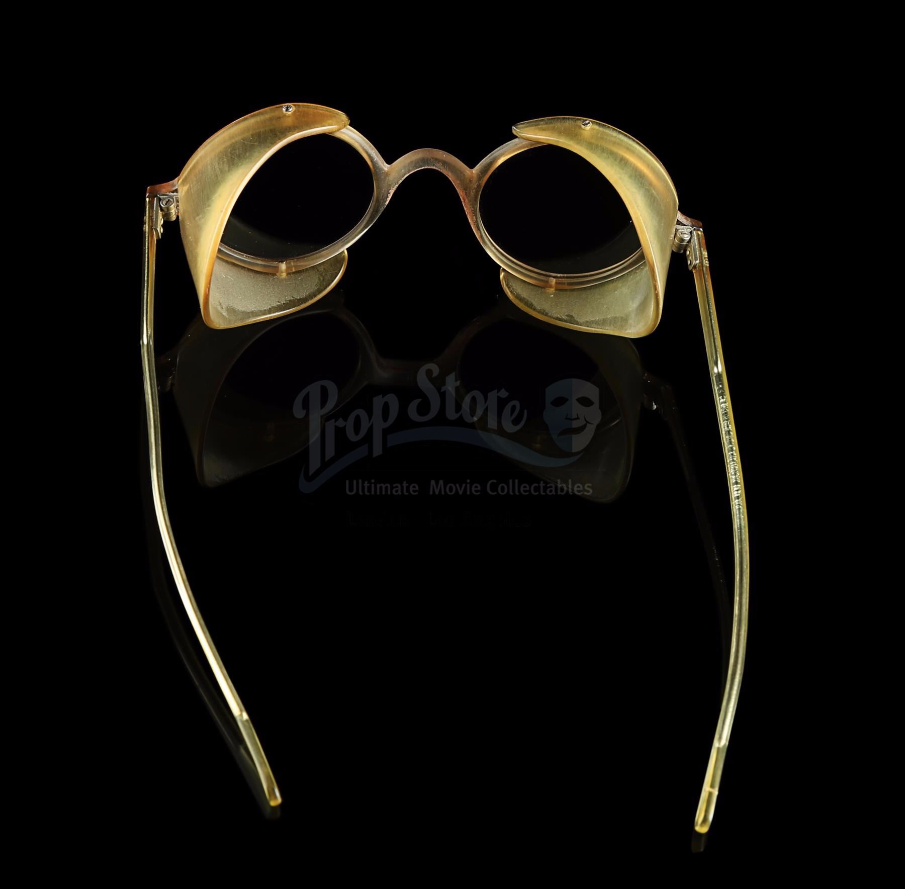 WHO FRAMED ROGER RABBIT (1988) - Judge Doom's (Christopher Lloyd) Glasses