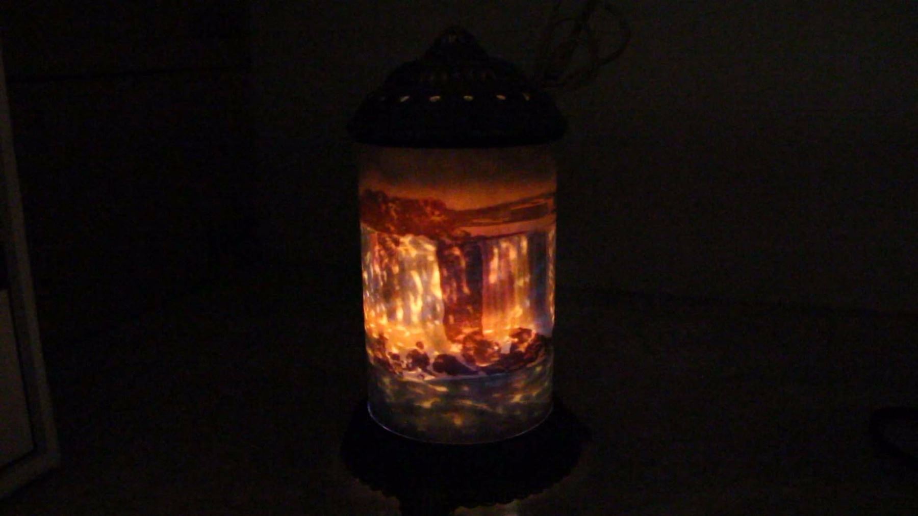 Glass Motion Lamp& Aladdin Portable Electric Lamp w/Milk Glass