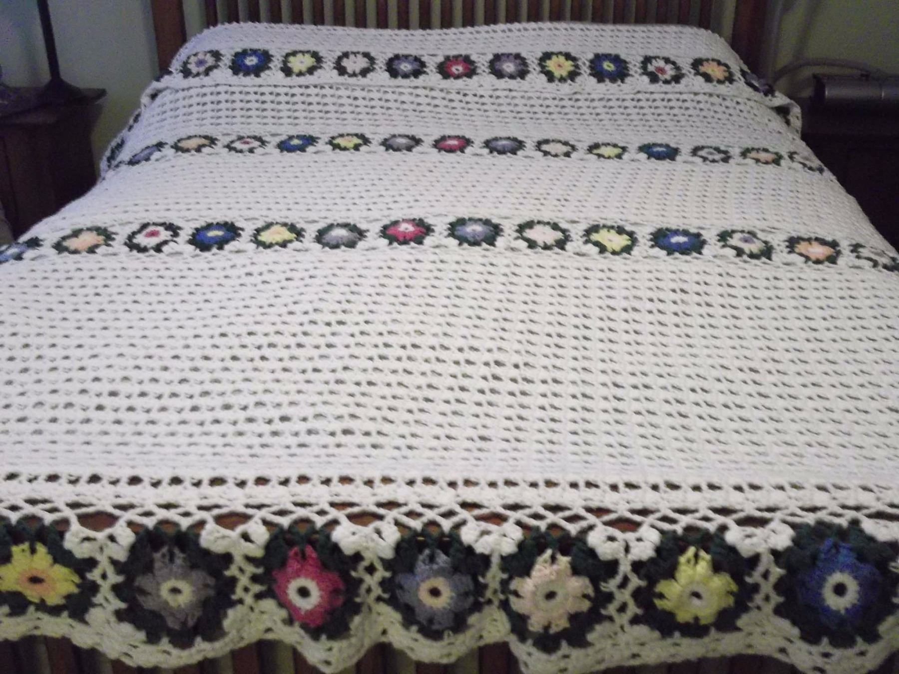 Acrylic Hand Crochet Bedspread (Full Size)