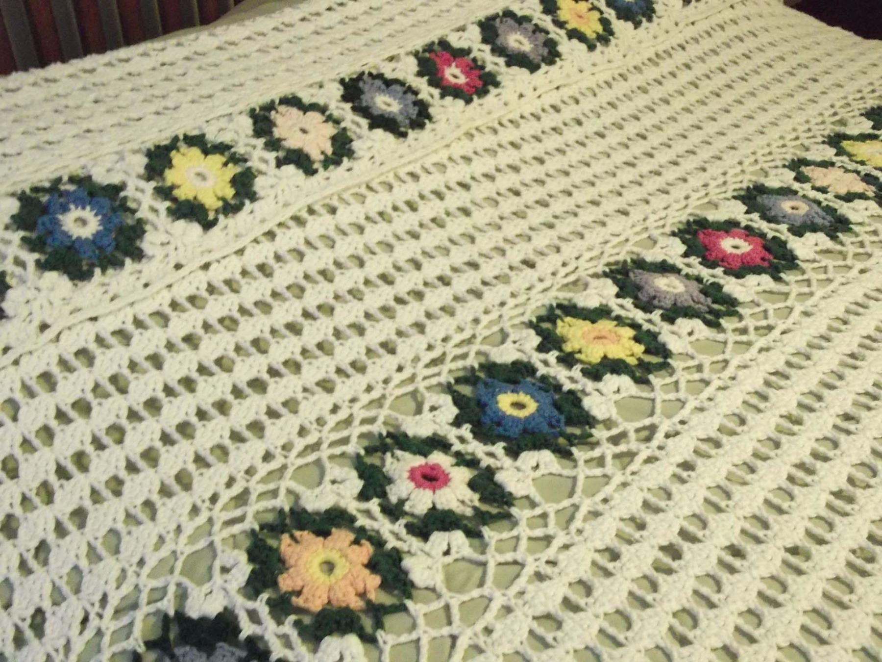 Acrylic Hand Crochet Bedspread (Full Size)