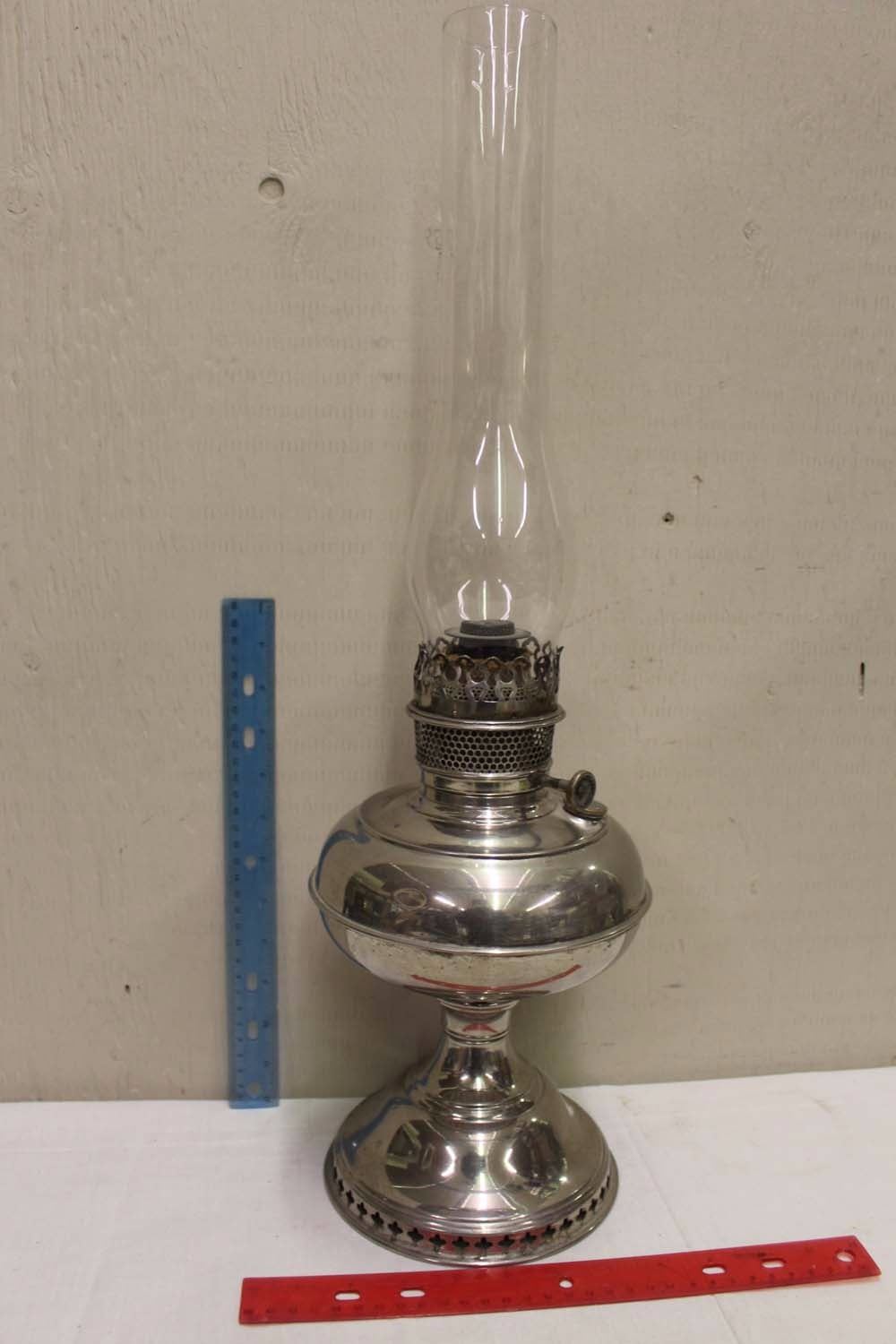 All Original Rayo Nickel Coal-Oil Lamp