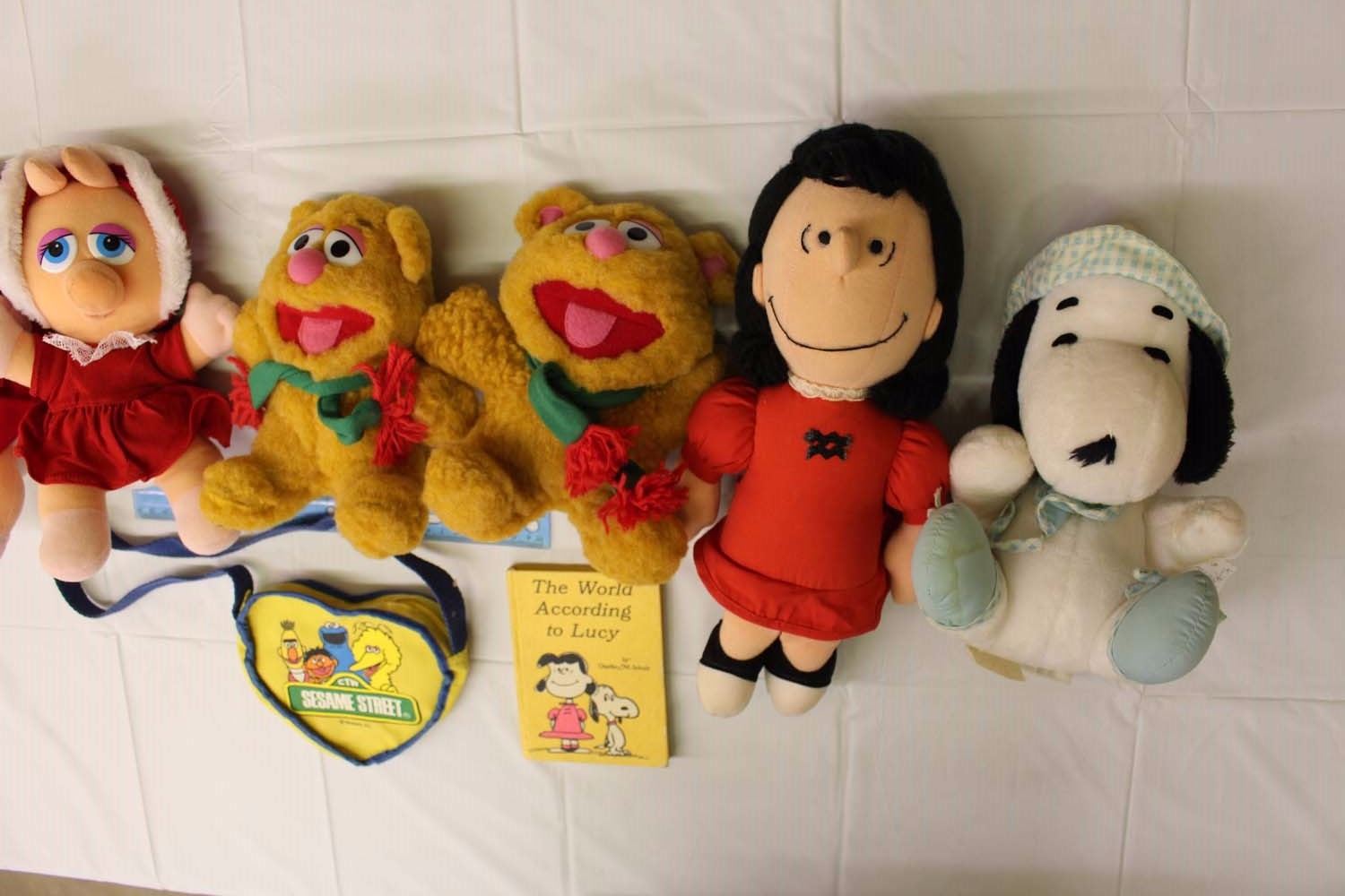 Lot of Vintage Stuffed Toys(Sesame Street Characters, Lucy&Snoopy w ...