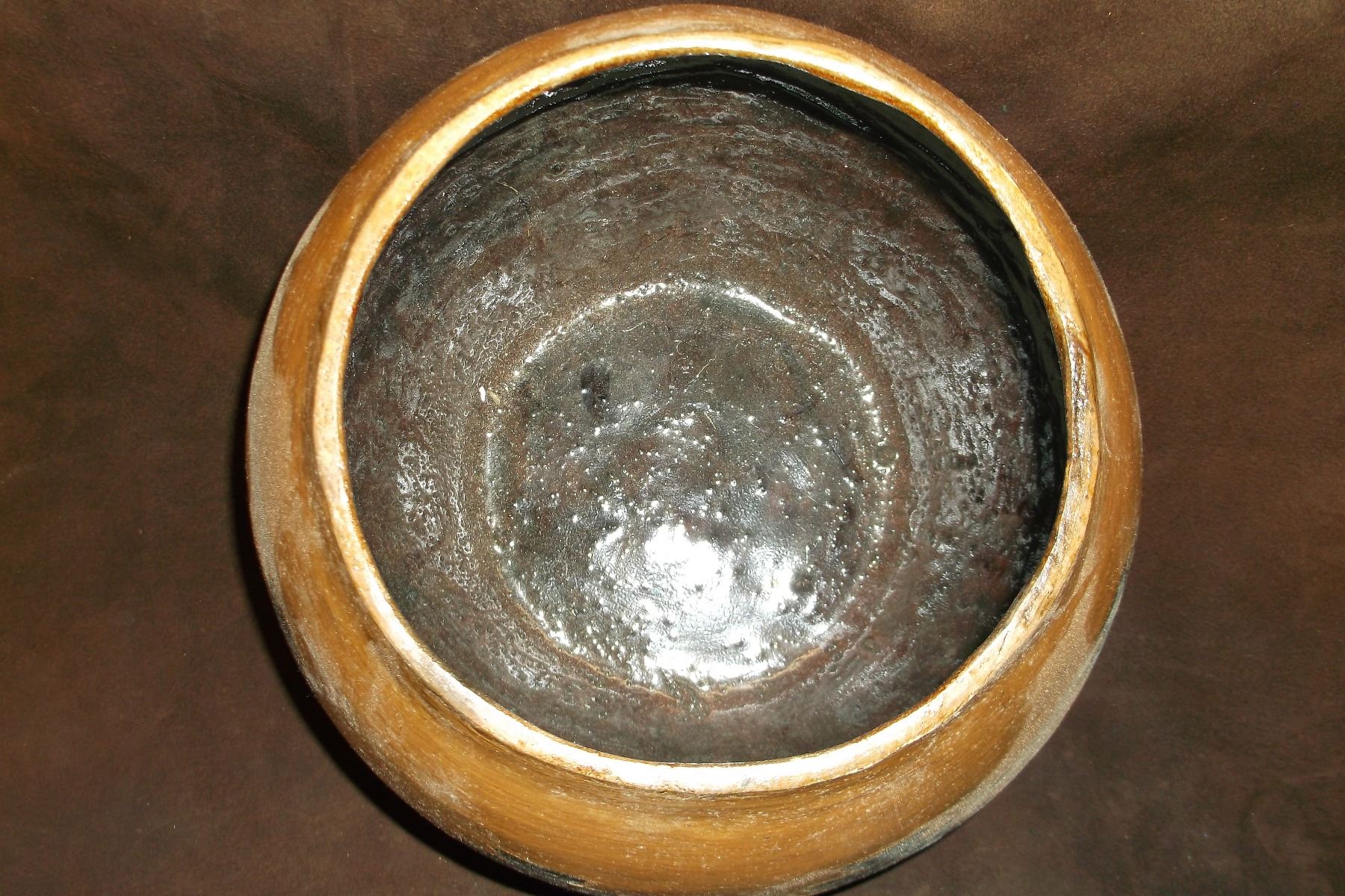 Contemporary Navajo Pot- Maker Arnold Lameman- Paints Slips are Natural ...