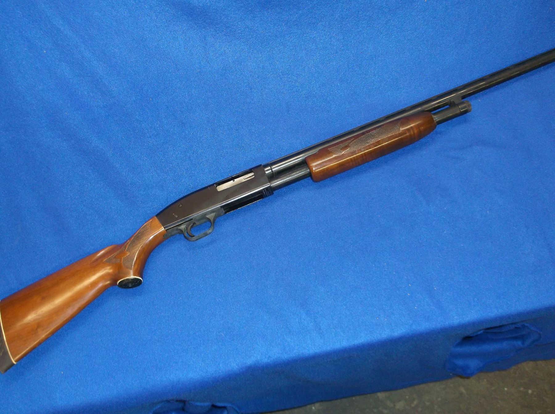 Western Auto Revelation Shotgun- 20GA- 3" Pump- Rib- Adjustable Choke ...