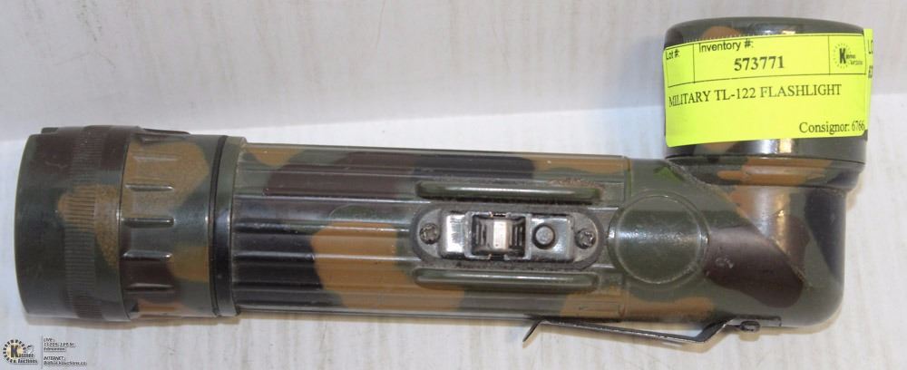 MILITARY TL-122 FLASHLIGHT