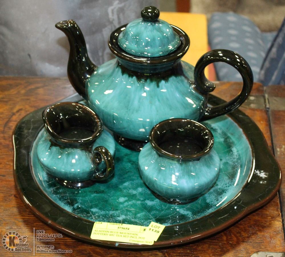 ALADDIN BLUE MOUNTAIN POTTERY 4PC TEA SET INCL POT