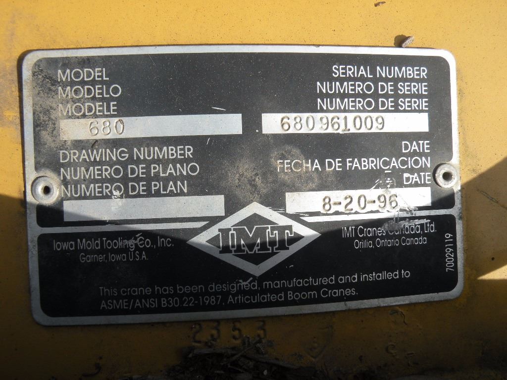 IMT boom w/33ft reach SN#-680961009