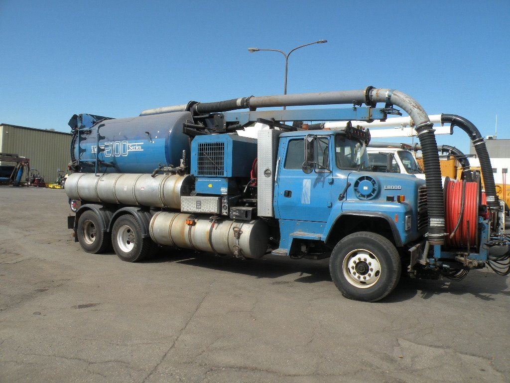 1995 Ford Vactor SN#-1FDZW82E7SVA66950 Unit#-2553