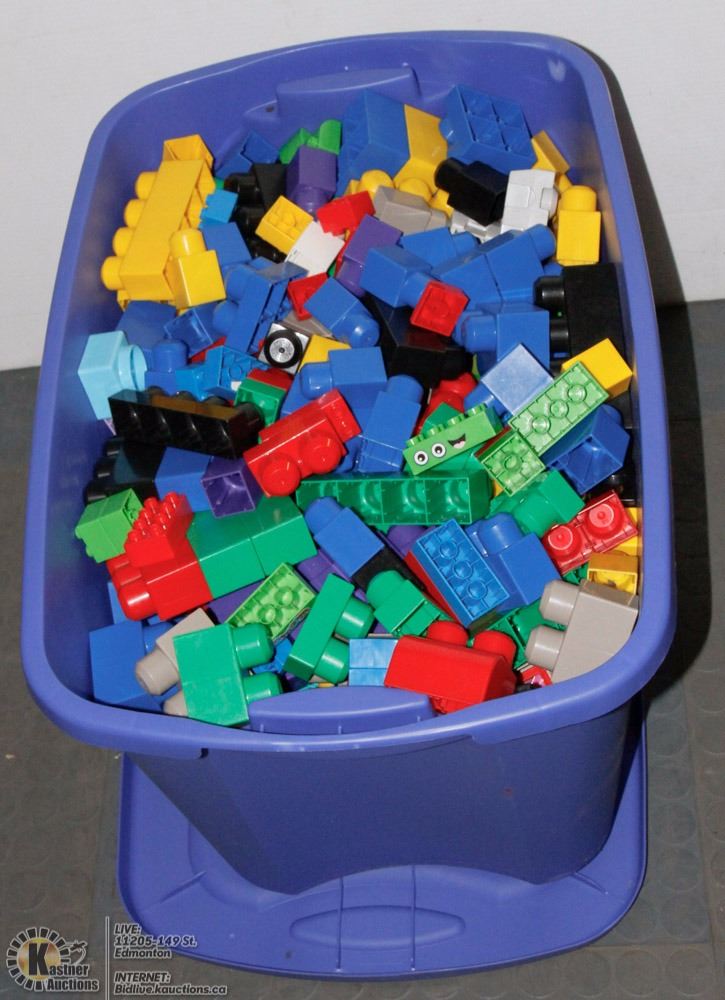 LARGE BIN OF MEGA BLOCKS - Kastner Auctions