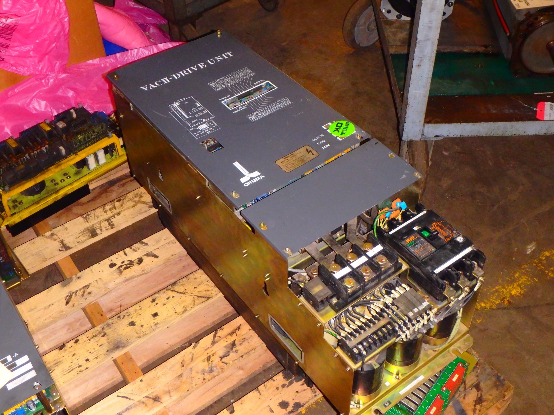 OKUMA D30-A VAC II DRIVE UNIT OKUMA D30-A VAC II DRIVE UNIT
