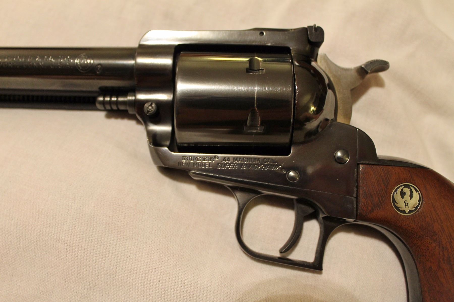 Ruger New Model Super Blackhawk, .44 Mag., 7 ½” bbl., SN 81-06381
