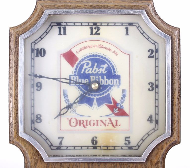 Pabst Blue Ribbon 1960 Era Light Up Pendulum Clock