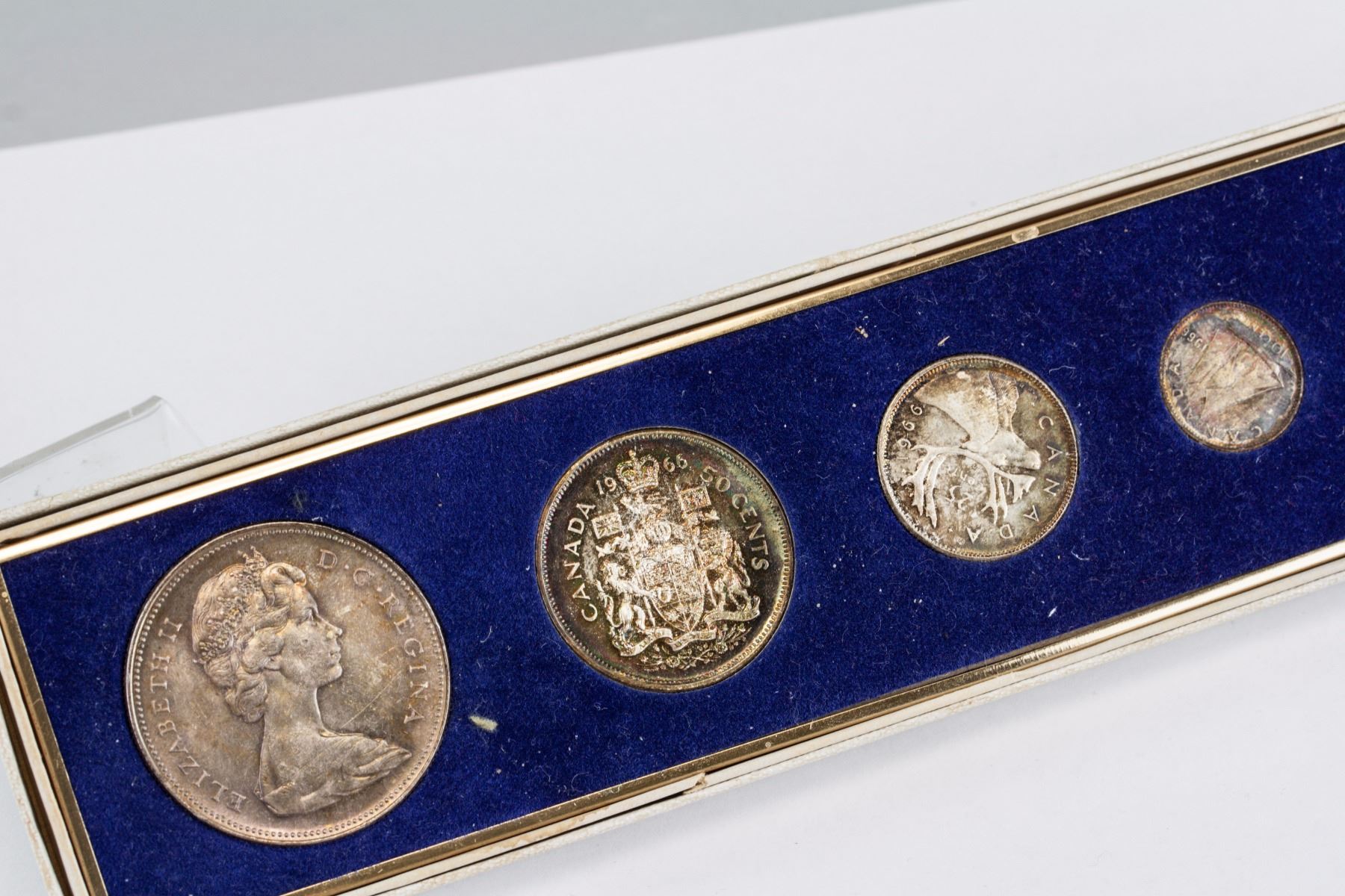 Rare 1966 Canada Small Large Bead Variety Coin Set