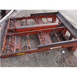 Farmhand H118-A 8-bale grapple