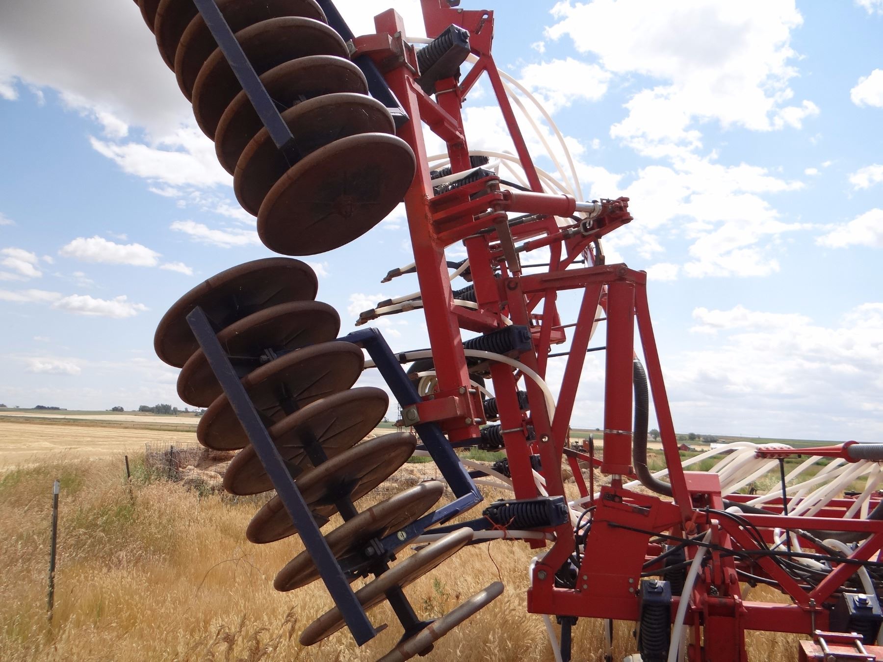 Morris Maxim Air Drill, 33 ft., w/ Morris 6180 TBH cart,