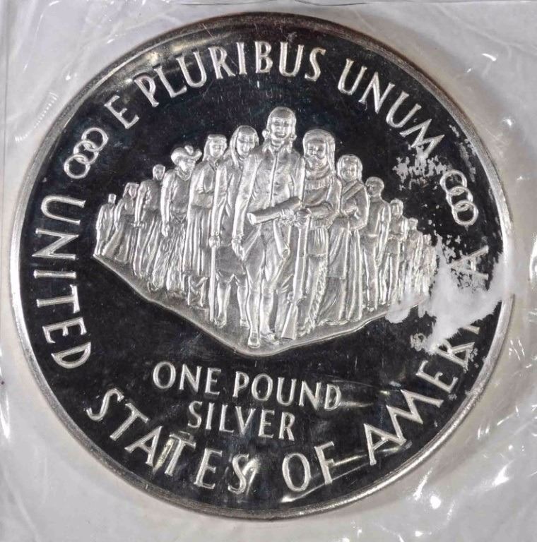 1 lb .999 Fine Silver Round