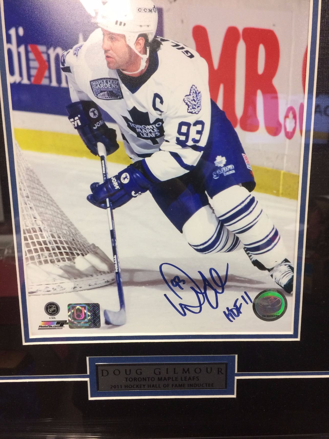 DOUG GILMOUR AUTOGRAPHED 18' X 18" FRAMED PHOTO W/ COA