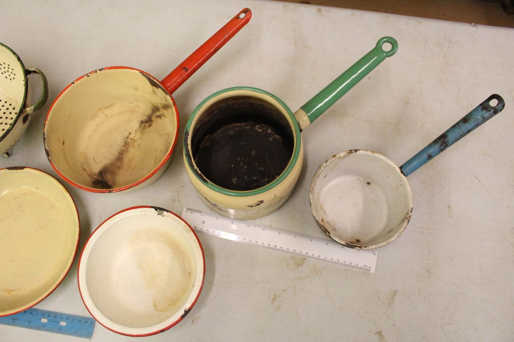 6 Pieces Of Enamel ware