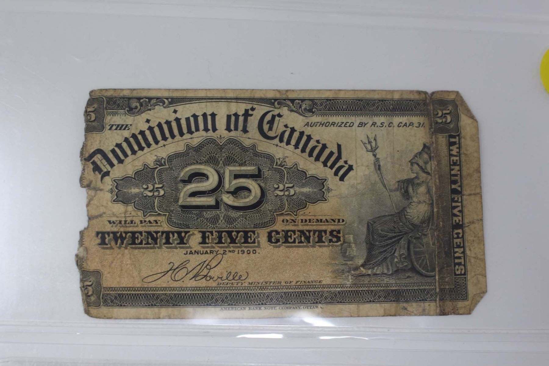 Dominion of Canada Bills (3)(1900 25 Cent Bills (2)& A 1923 25 Cent Bill)