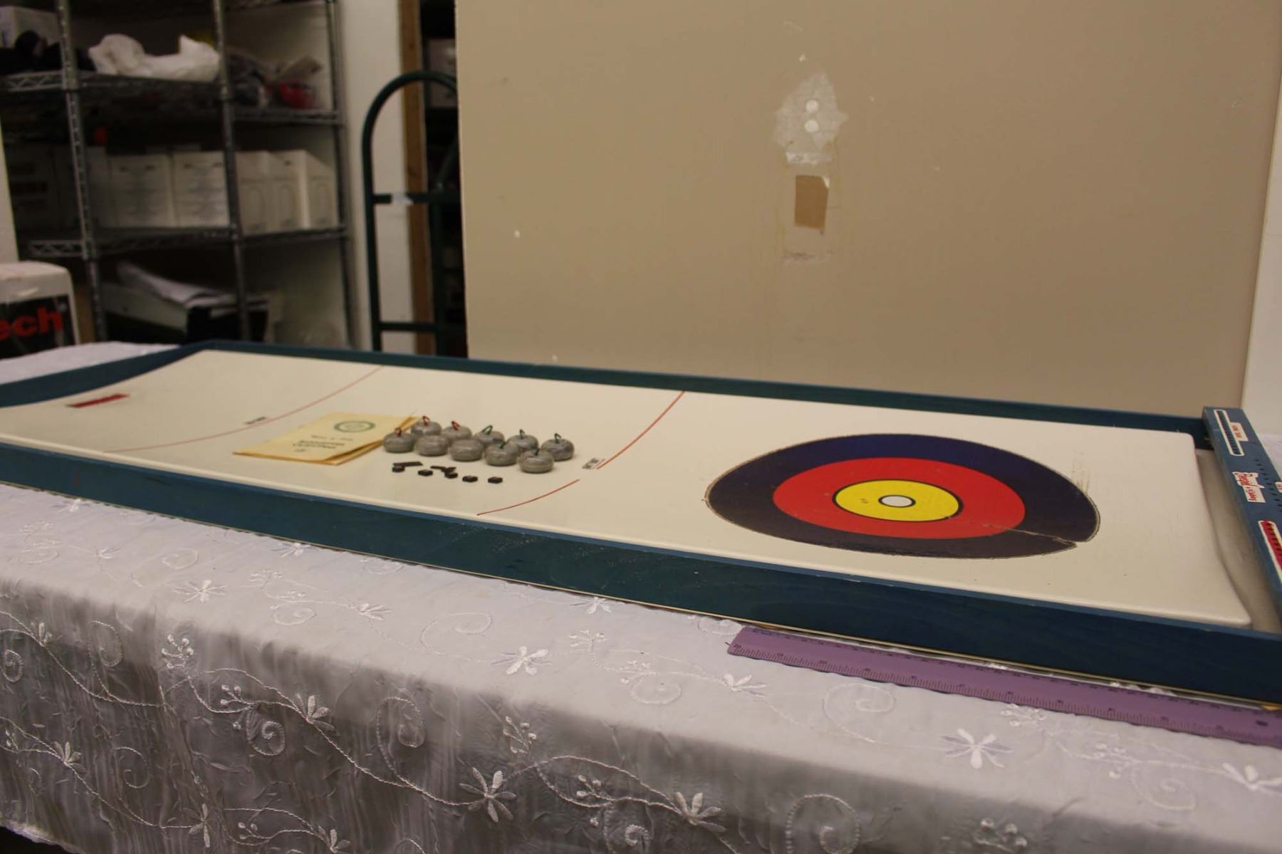 Vintage Bonspiel by Hubley Curling Board w/Rocks