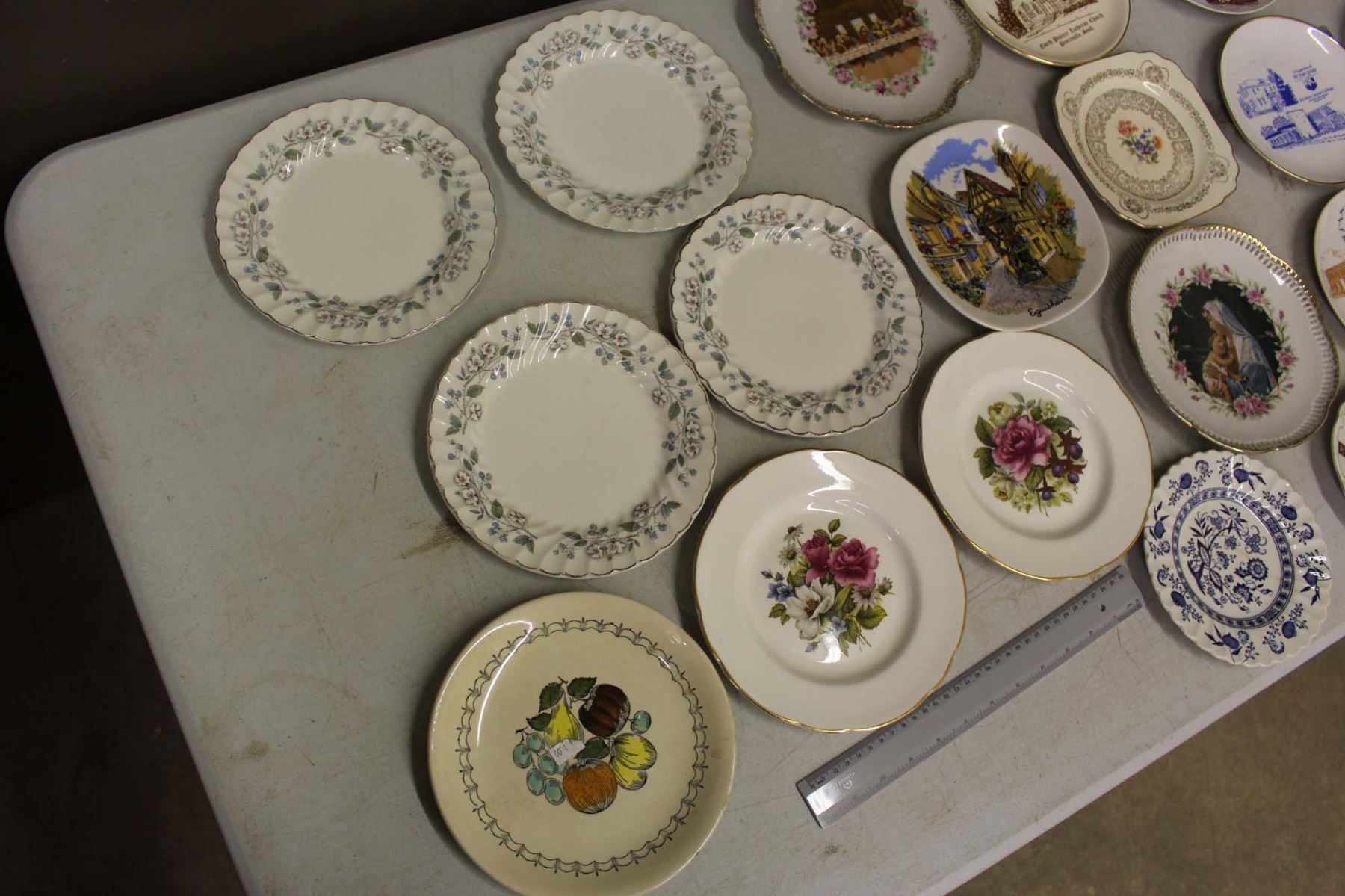 Lot of Assorted Collectors Plates