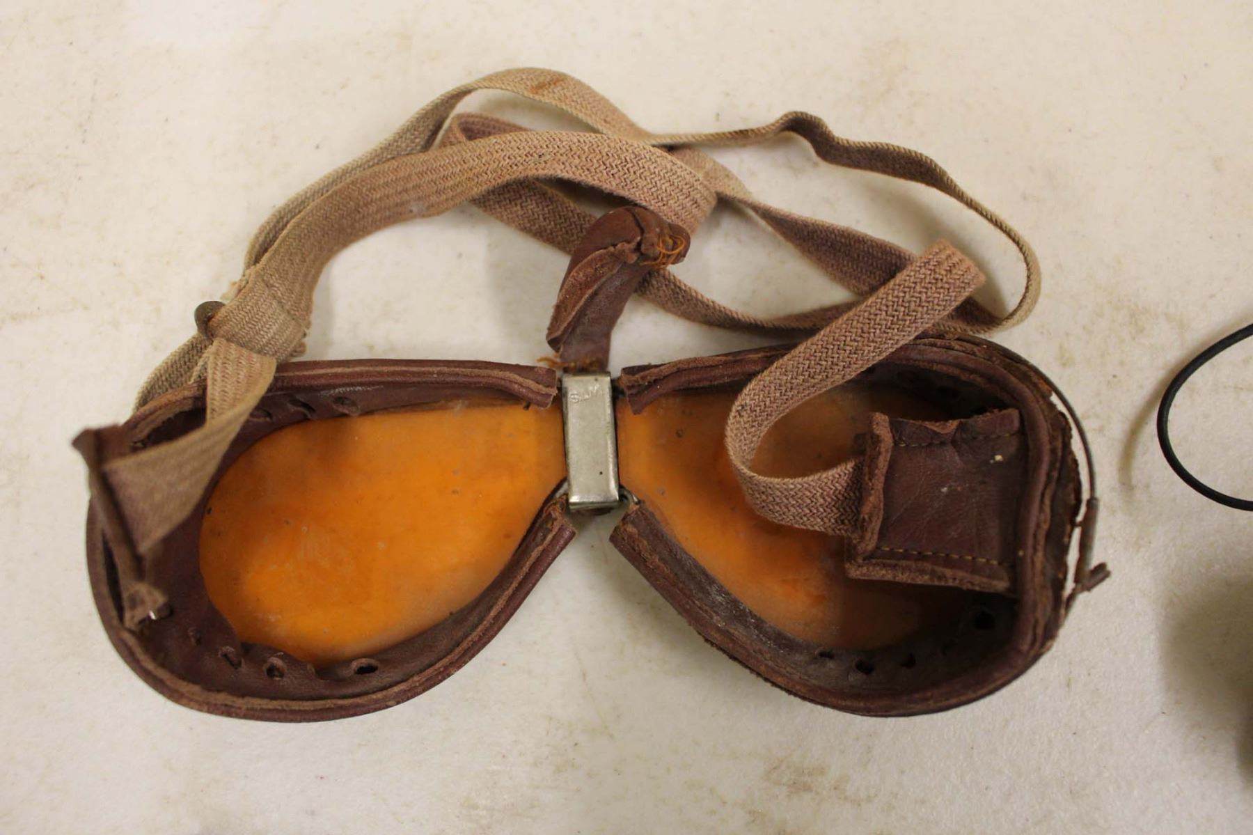 World War 2 Goggles (2 Pairs)