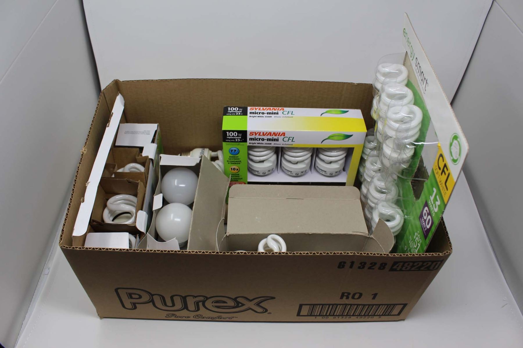 Huge Lot Of CFL Light Bulbs, Many Unused (~20)