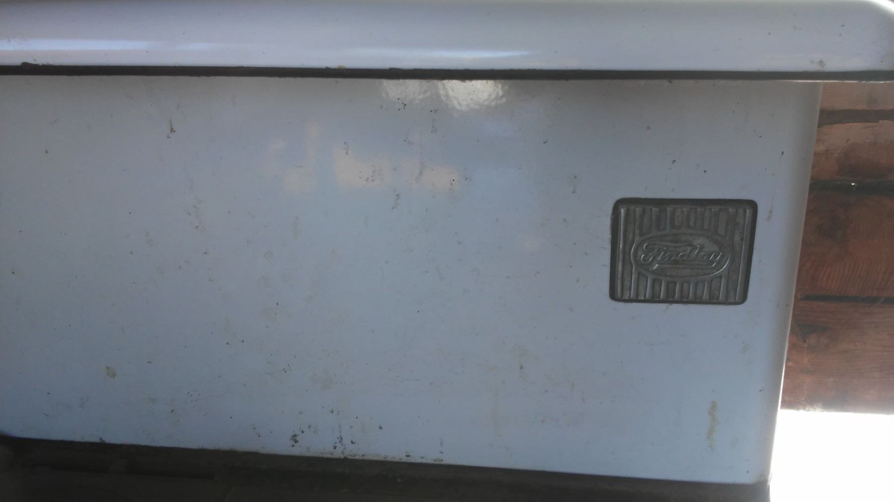 Findlay Antique Stove, Complete