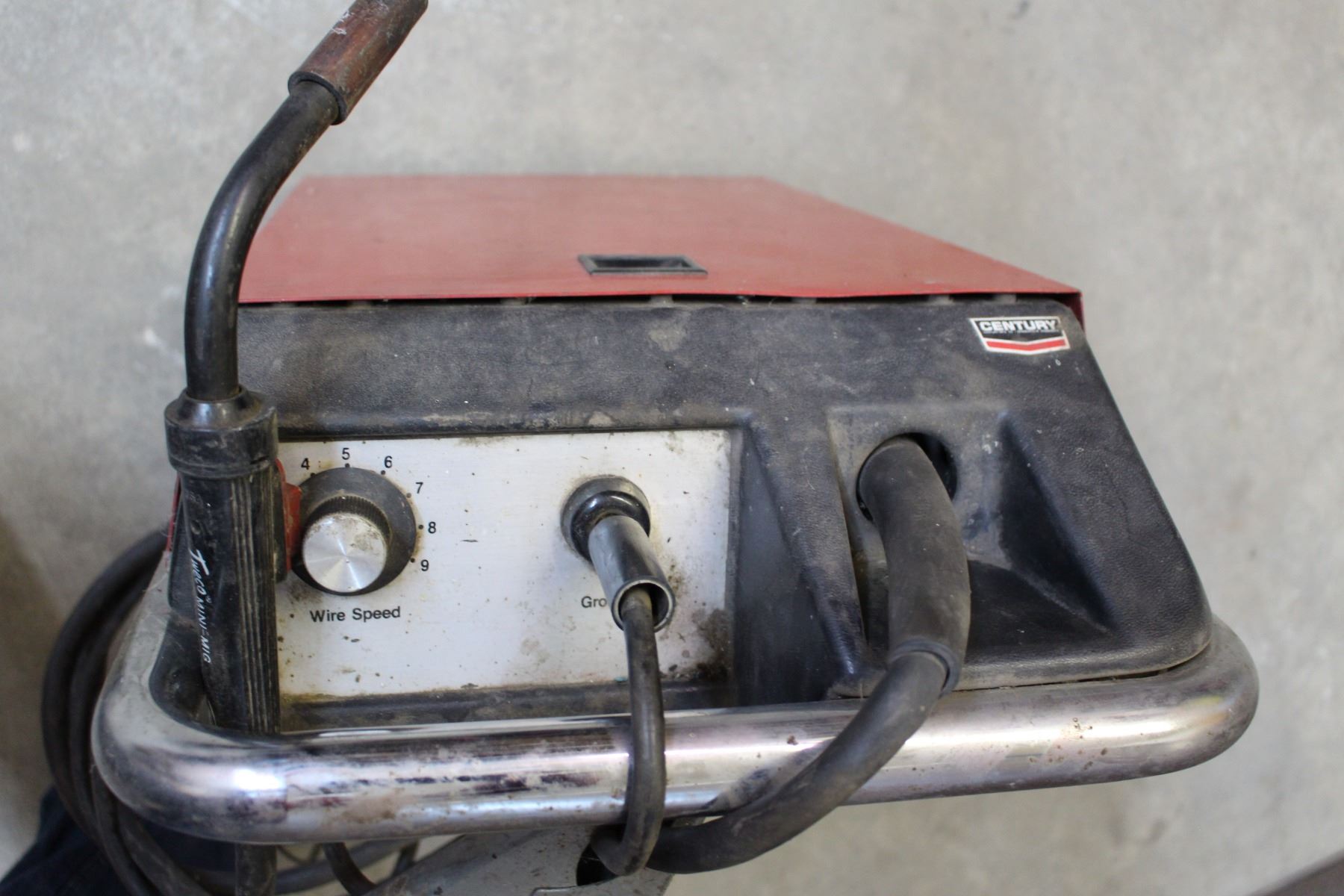 Century Portable MIG Wire Feed Welder, With Manual And Lots Of Accessories