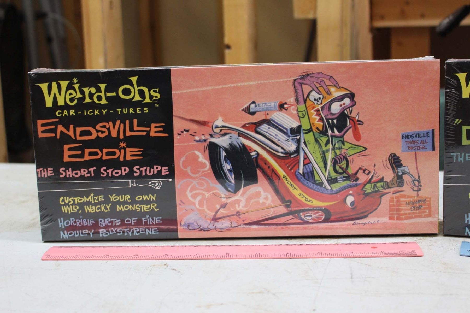 Weird-Ohs Car-Icky-Tures Model Kits (Davey&Ensville Eddie)(NIB)