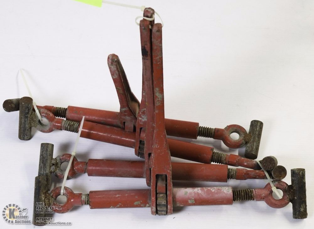 2 SETS OF 4 RATCHET CAMPER BOOMERS