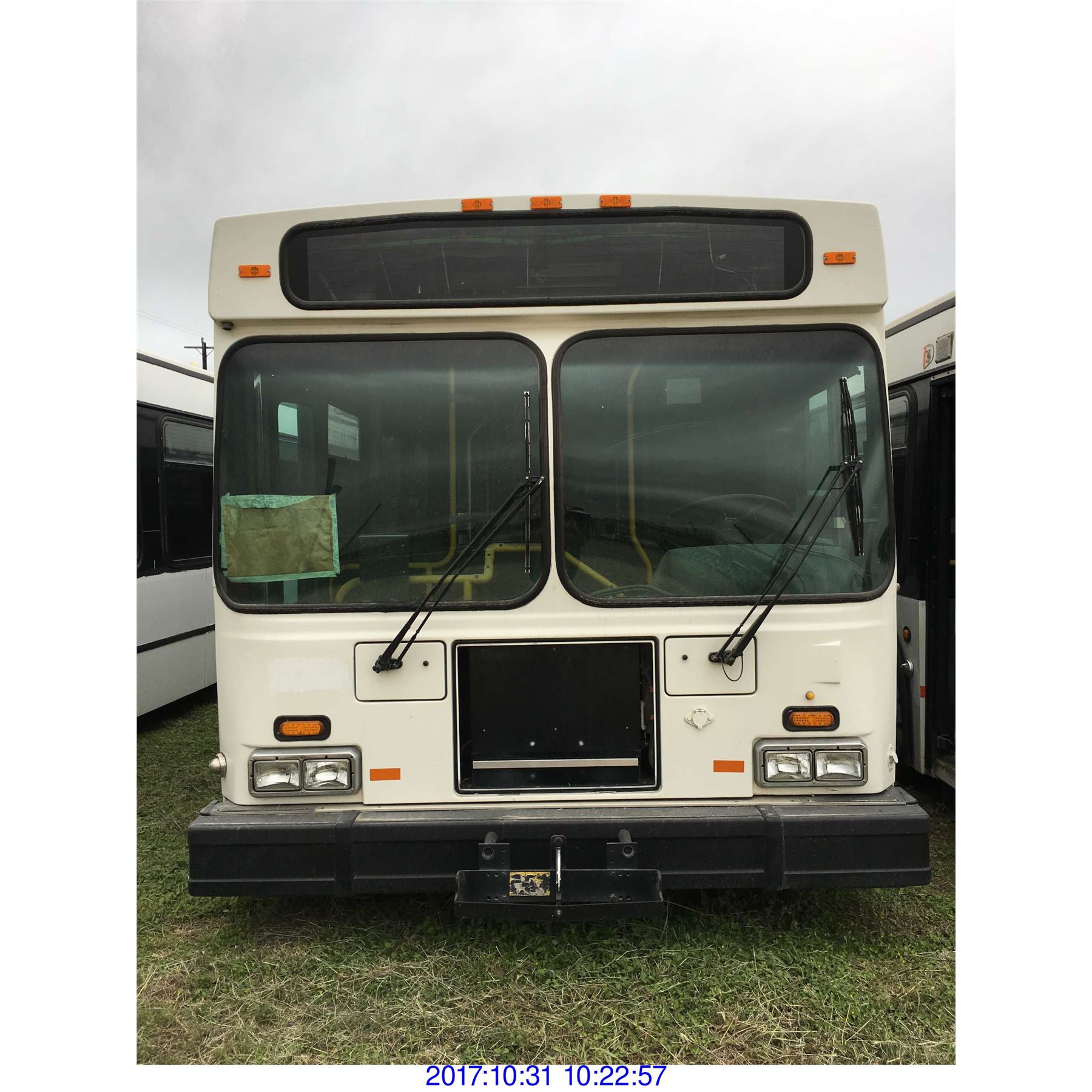 2003 - NEW FLYER D40LF