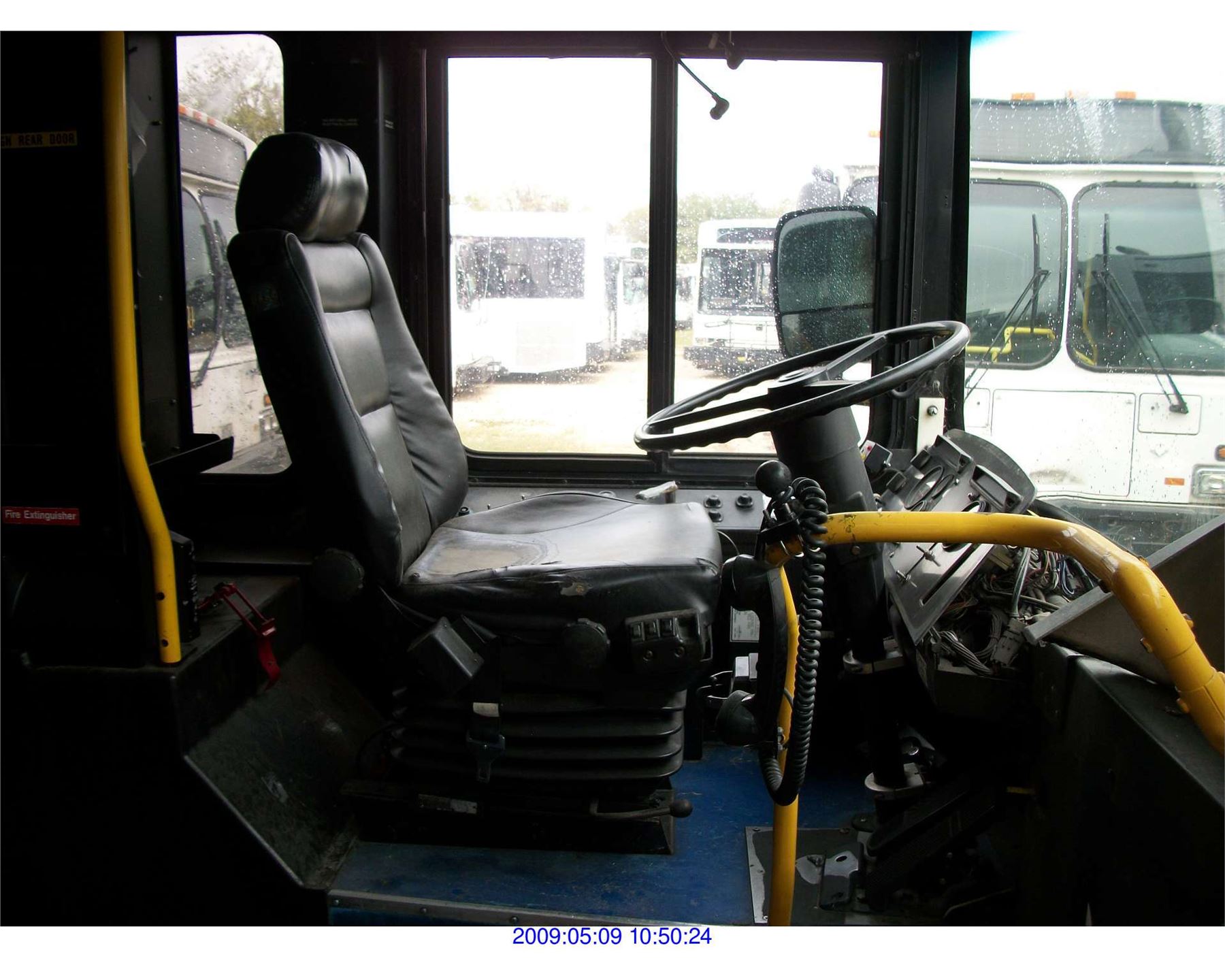 2003 - NEW FLYER D40LF