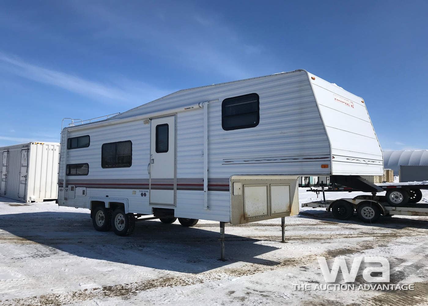 1995 TRIPLE E TRAVEL TRAILER