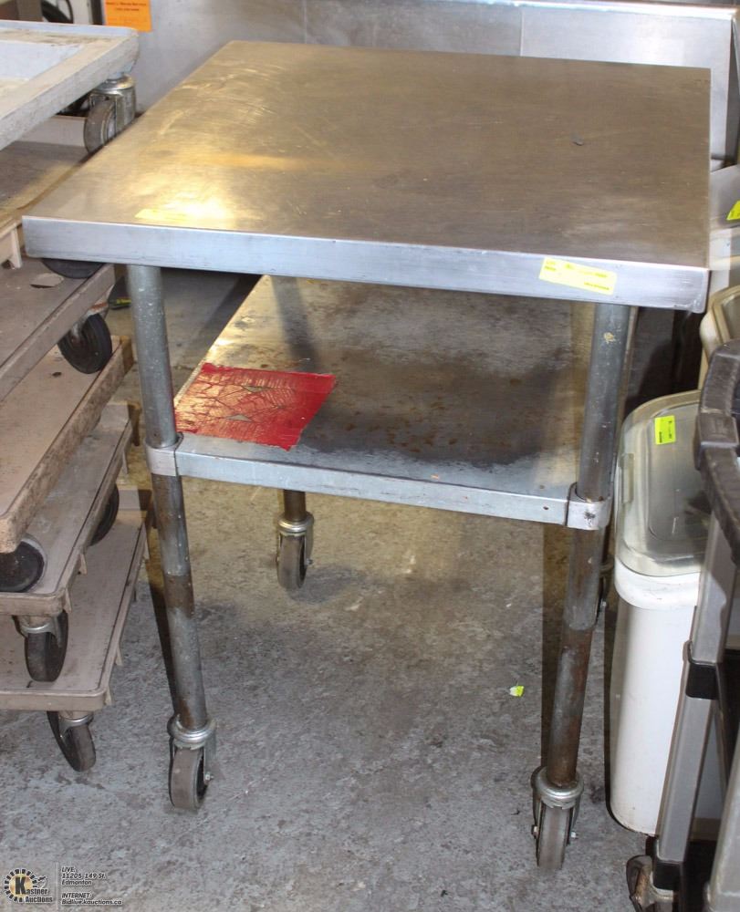 STAINLESS STEEL ROLLING WORK TABLE 30X30X39