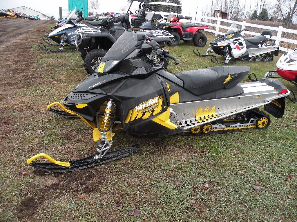 2009 Ski Doo MXZ 800 Renegade SN#-2BPSBU9B59V000083