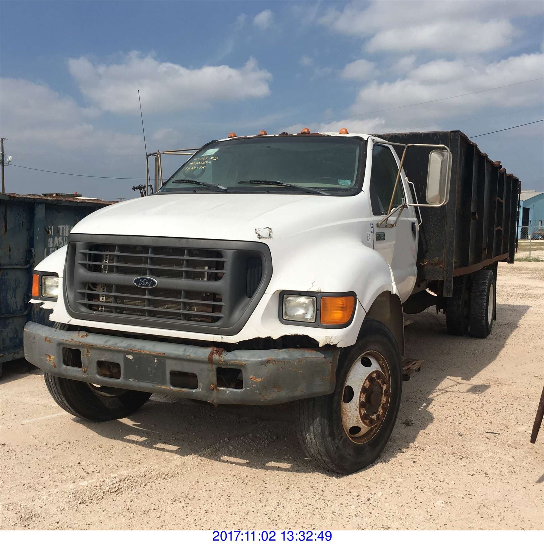 2002 - FORD F-750//DIESEL